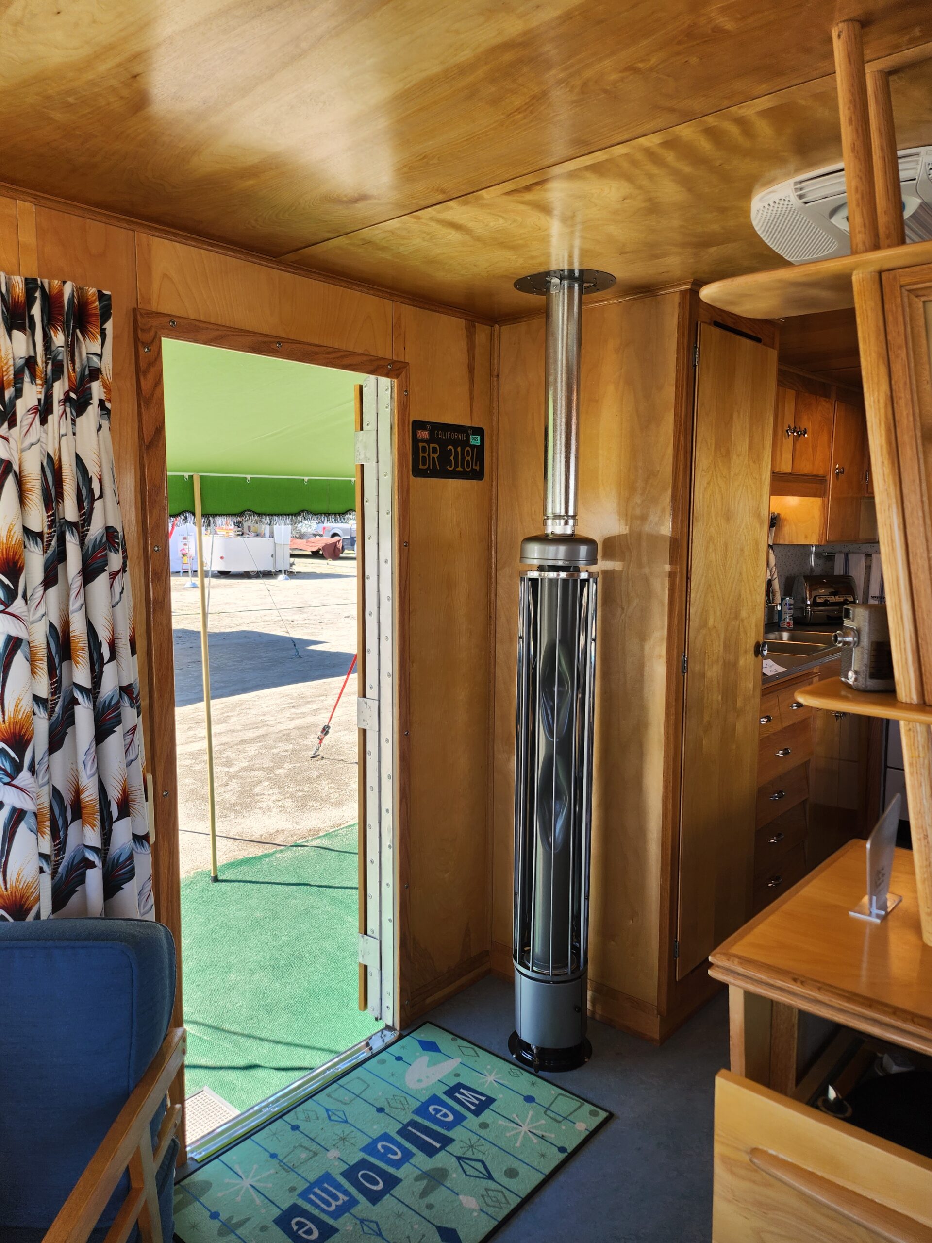 Panelray: Heating History emerged in the form of tall cylindrical ...