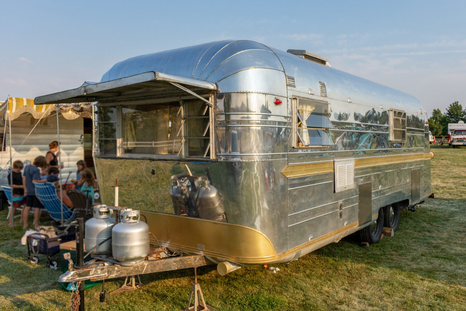 Resurrecting a Redwood Relic: Restoring the Vintage Streamline Duke ...