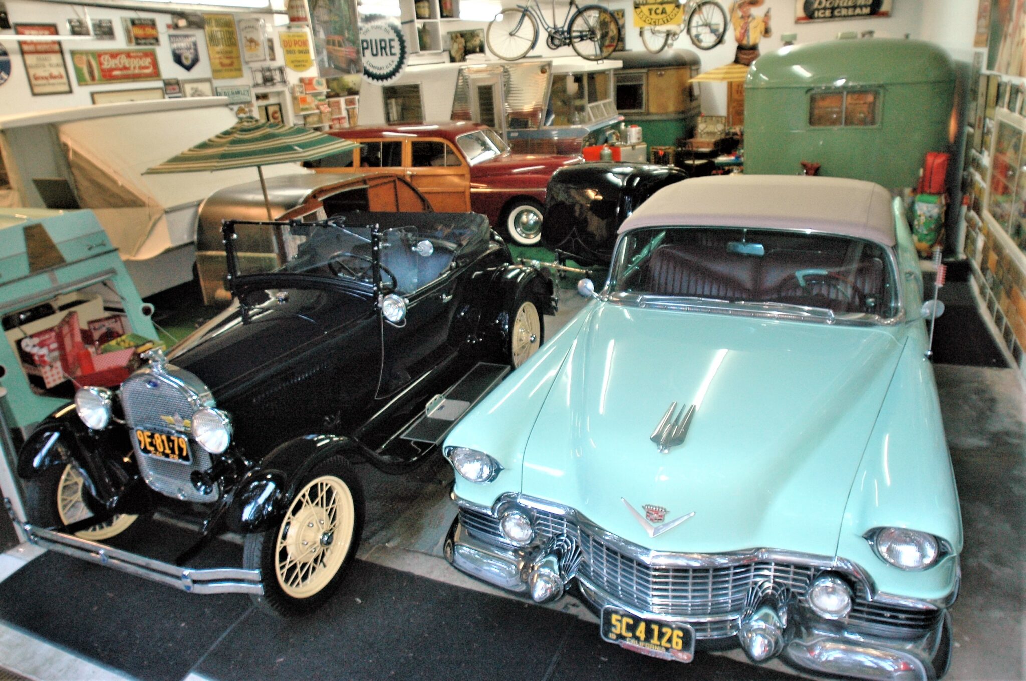 A Look Back: The Katkowskys’ Vintage Trailer Museum - Vintage Camper ...